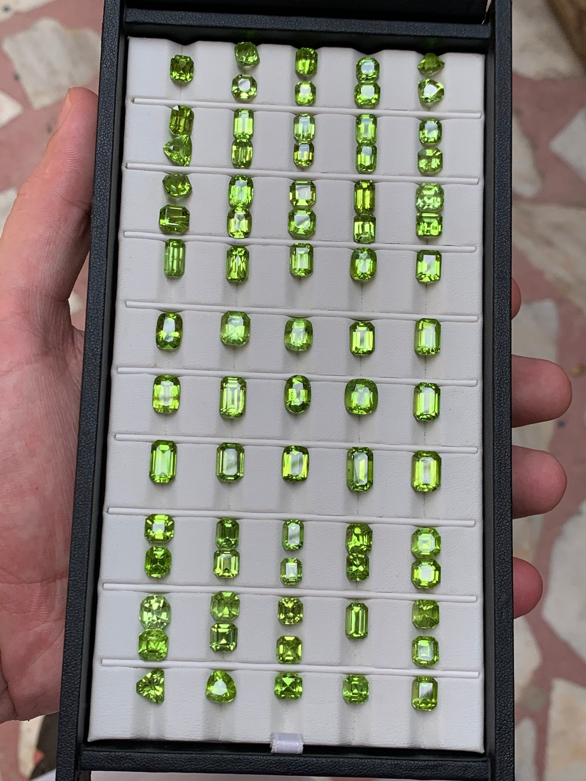 Buy Raw Gems and Minerals-Loose Gemstones Wholesale-Raw Crystals Bulk ...